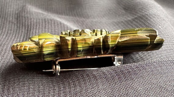 Fabulous 1920s Vintage Art Deco, Hand Carved Bakelite… - Gem