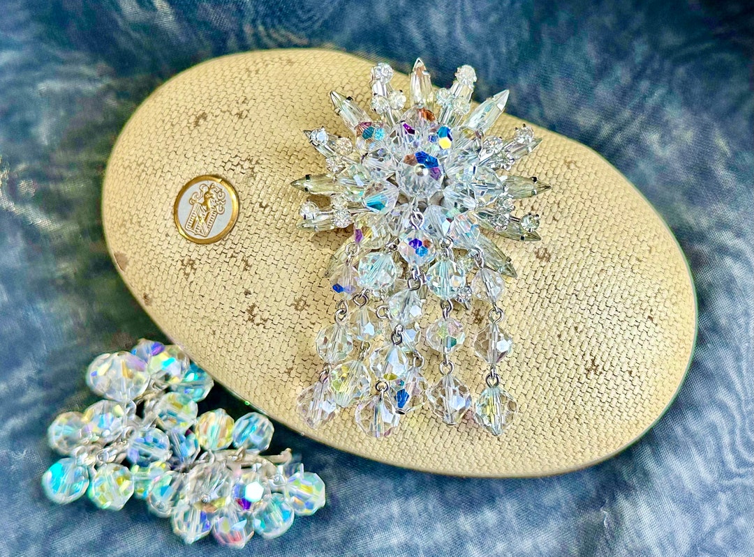 Magnificent Donald Simpson/jewel Crest, Clear & AB Crystal, Rhodium ...