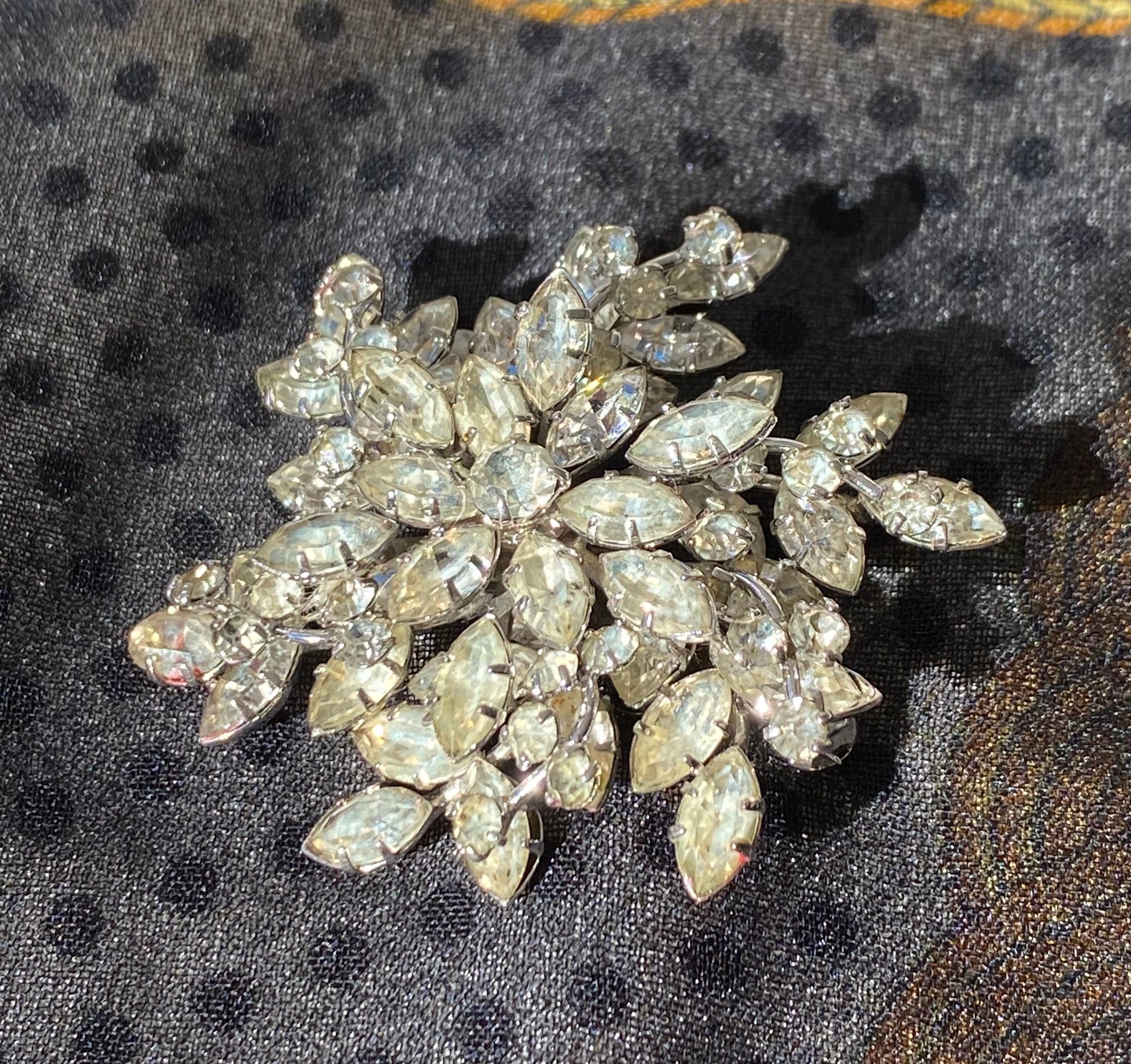 Stunning Donald Simpson, Jewel Crest Clear Water Lily Brooch, Signed - Etsy
