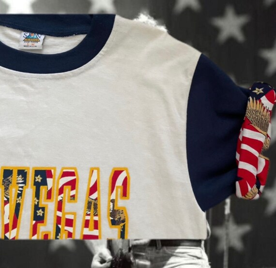 Vintage 80's Patriotic American Flag Las Vegas T-shir… - Gem