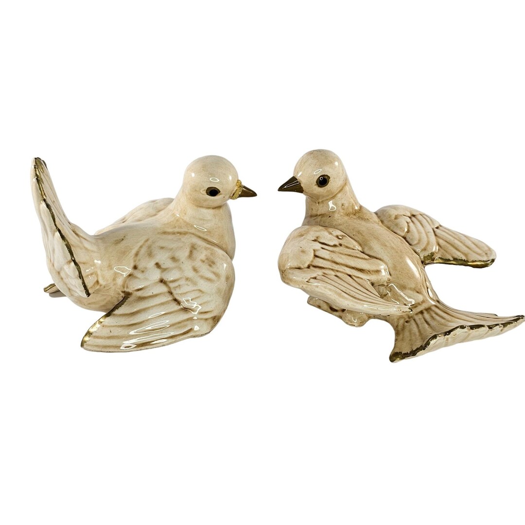 Vintage Ceramic Dove Figurines Set of 2 Hand-painted Beige & Gold ...