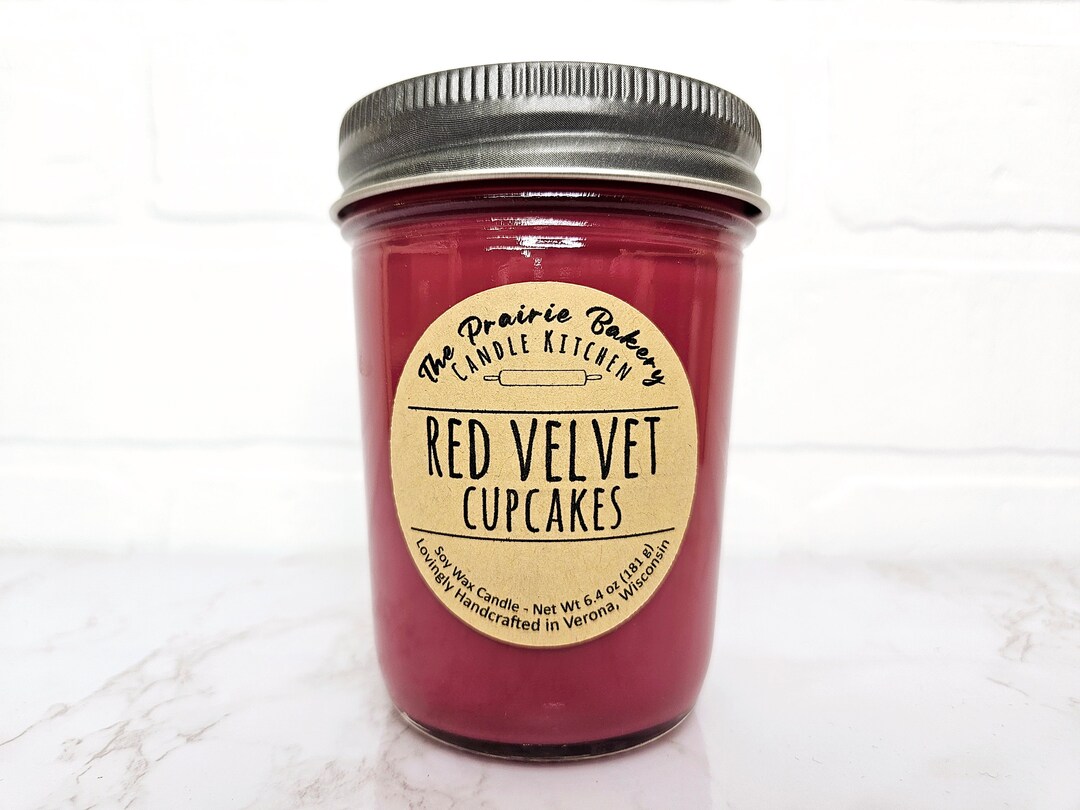 Red Velvet Cupcakes | Scented Soy Wax Candle | Vanilla Cream Cheese ...