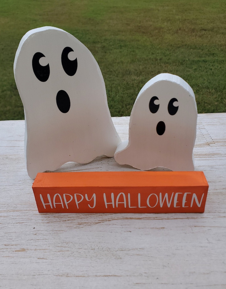 Ghost / Wooden Ghost / Tiered Tray Décor / Halloween / Halloween Décor ...