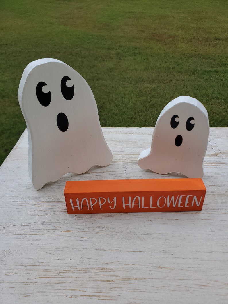 Ghost / Wooden Ghost / Tiered Tray Décor / Halloween / Halloween Décor ...