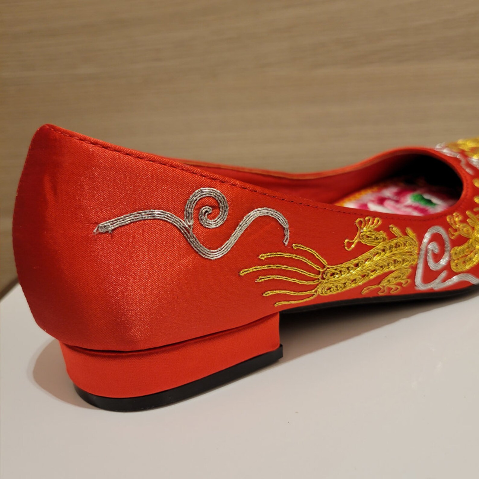 Golden Flower With Dragon and Phoenix Chinese Wedding Shoes ...