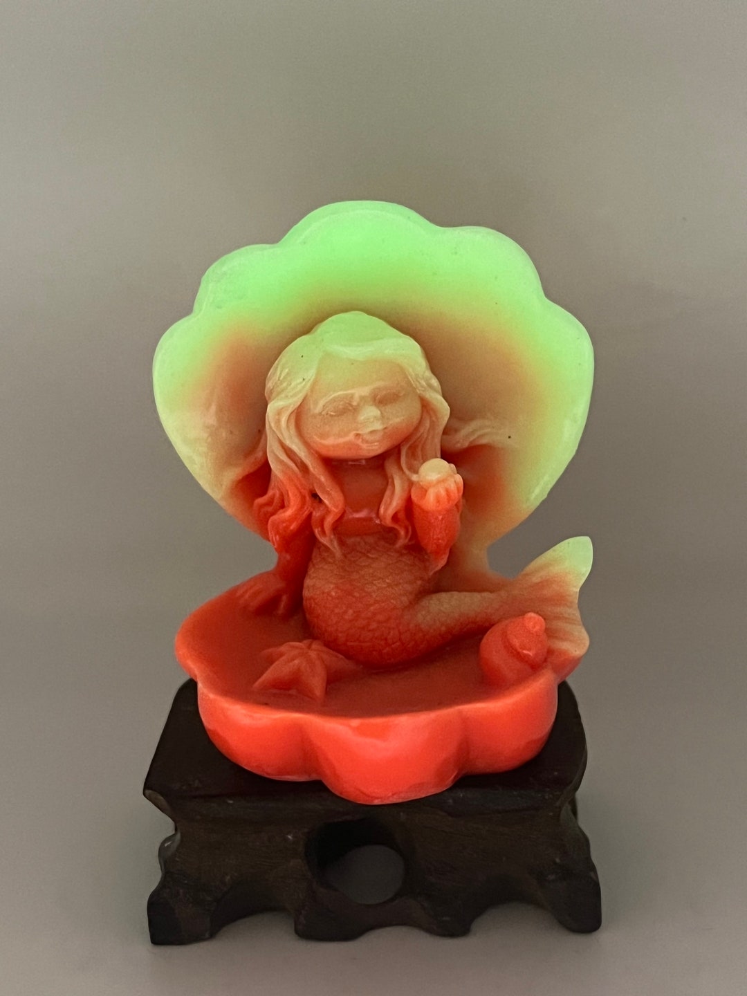 Mermaid Glow Stone , Glow in the Dark Mermaid, Luminous Crystal Stone ...