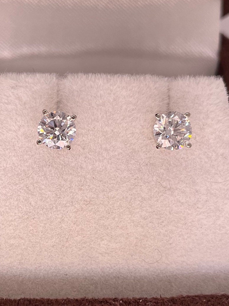 1 Ct Diamond Stud Earrings - Etsy