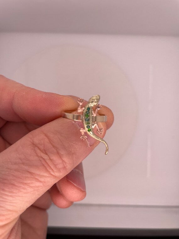 Rare Antique Lizard Ring - Gem