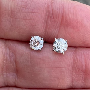 1 Ct Diamond Stud Earrings - Etsy