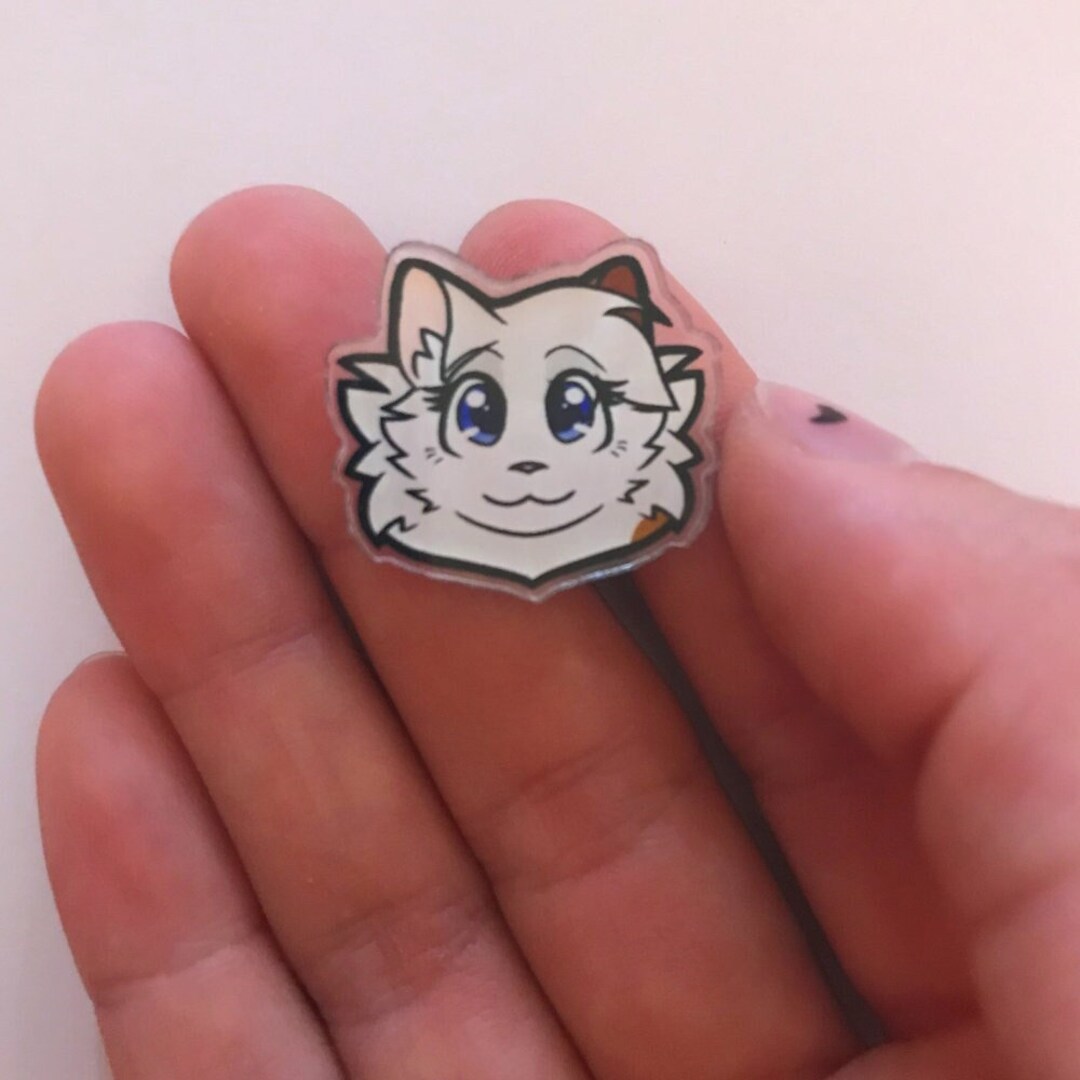 Silverstone Pin - Etsy