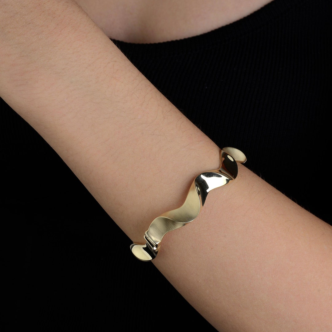 Simple Gold Bangle Bracelet ,solid Gold Oval Bangle Bracelet, Gold ...