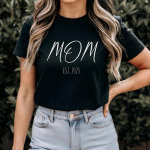 Personalized Mom and Dad Est Shirts, Pregnancy Announcement, Matching ...