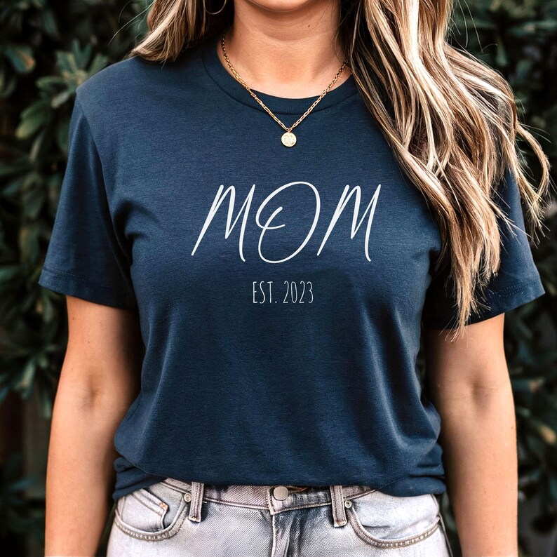 Personalized Mom and Dad Est Shirts, Pregnancy Announcement, Matching ...