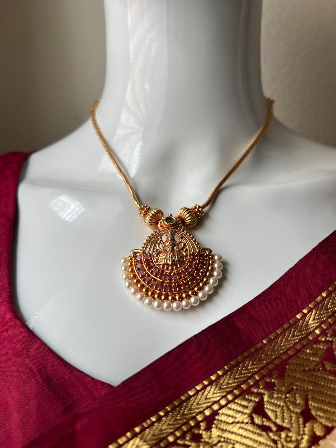 Goddess Lakshmi Neckless Only One/ No Earrings/traditional and Trendy ...