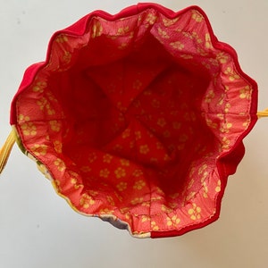 Yukata Kinchaku Bag, Vintage Kimono Fabric Pouch, Paper Balloon Type ...