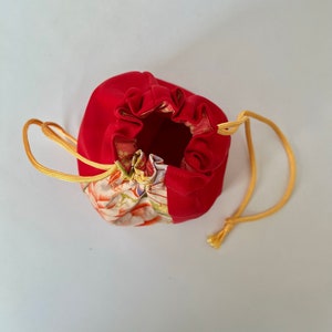 Yukata Kinchaku Bag, Vintage Kimono Fabric Pouch, Paper Balloon Type ...