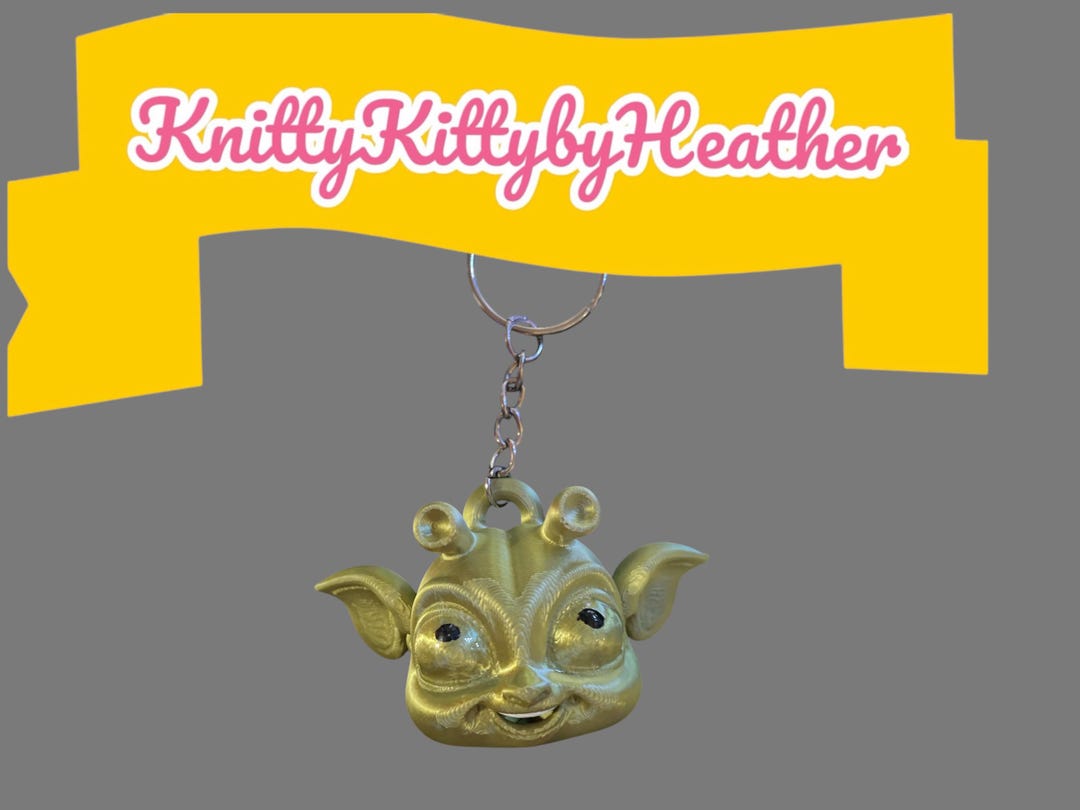 Alien Head Keychain 3D Articulated Ears - Etsy