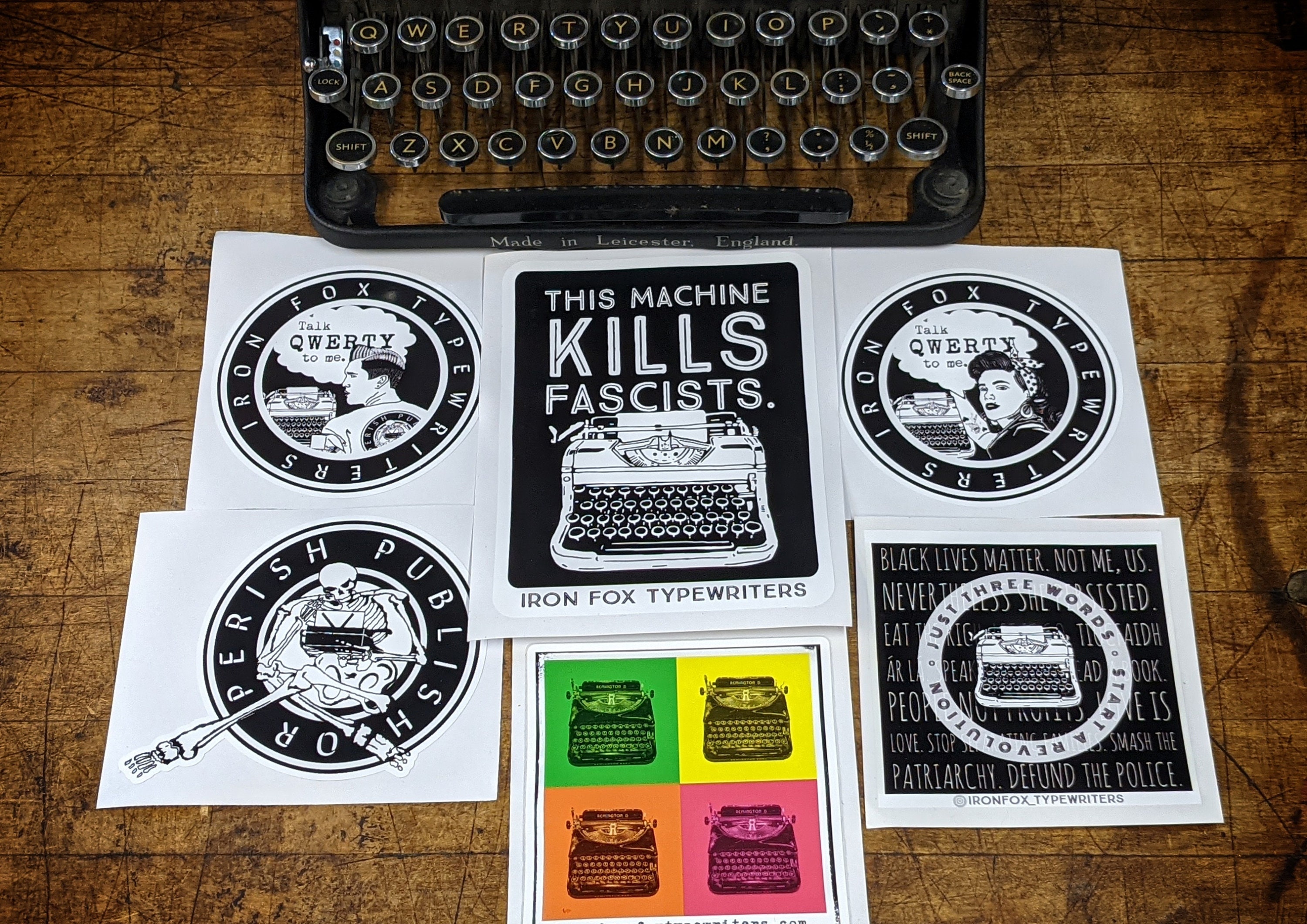 This Machine Kills Fascists Vinyl Stickers - Etsy