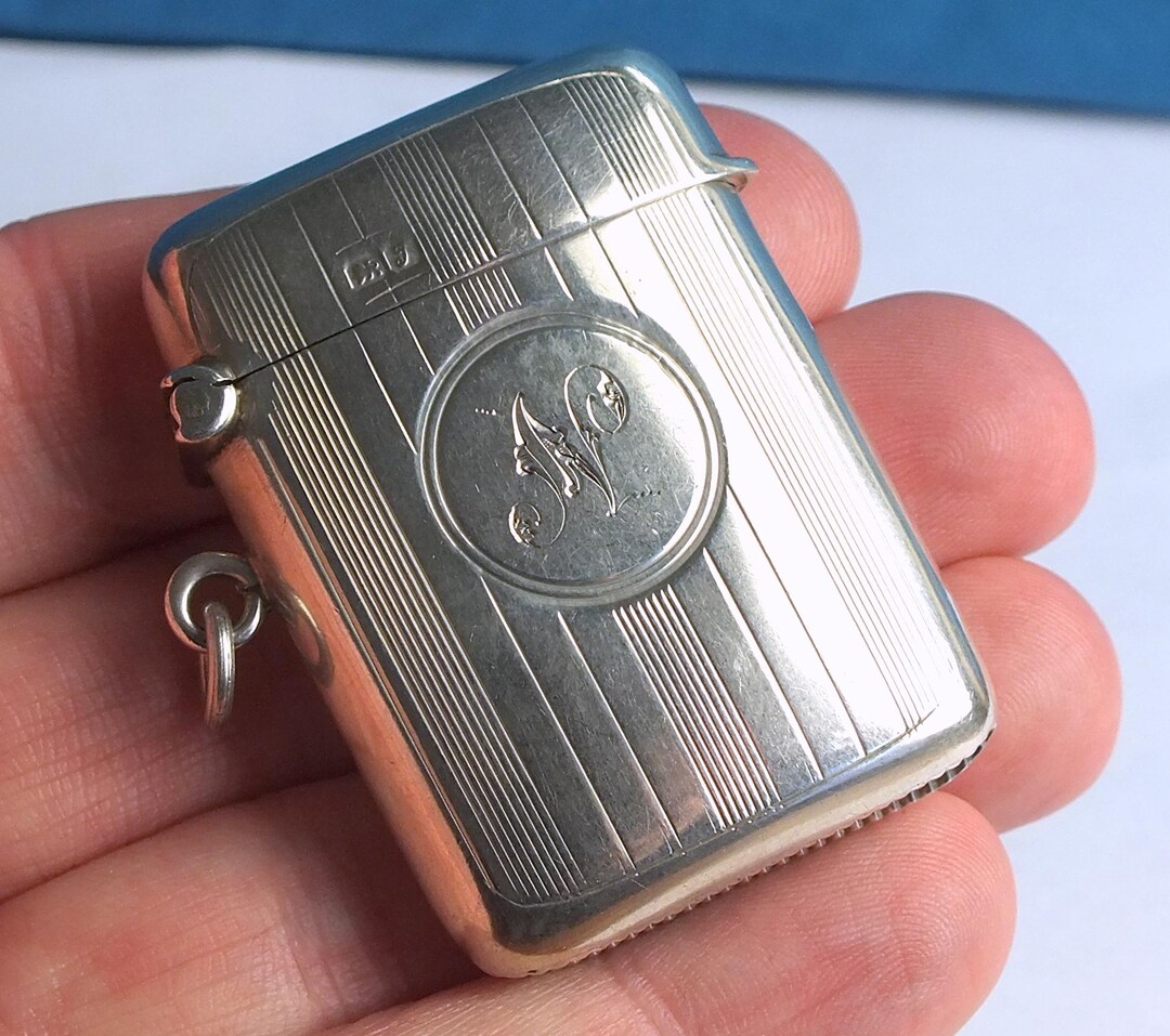 Antique Solid Silver Curved Form Vesta Case With Linear Engraving N ...
