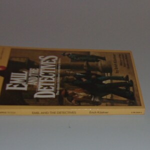 Emil and the Detectives the Classic Children's Mystery Story by Erich ...