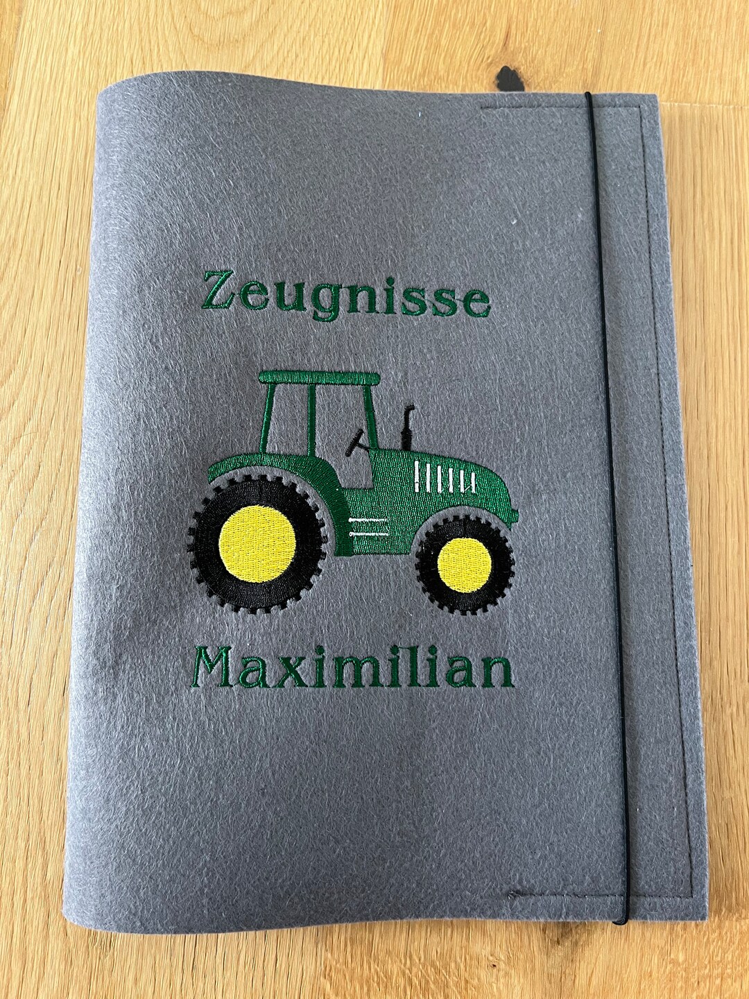 Certificate Folder Made of Felt, Start of School, Tractor, Bulldog ...