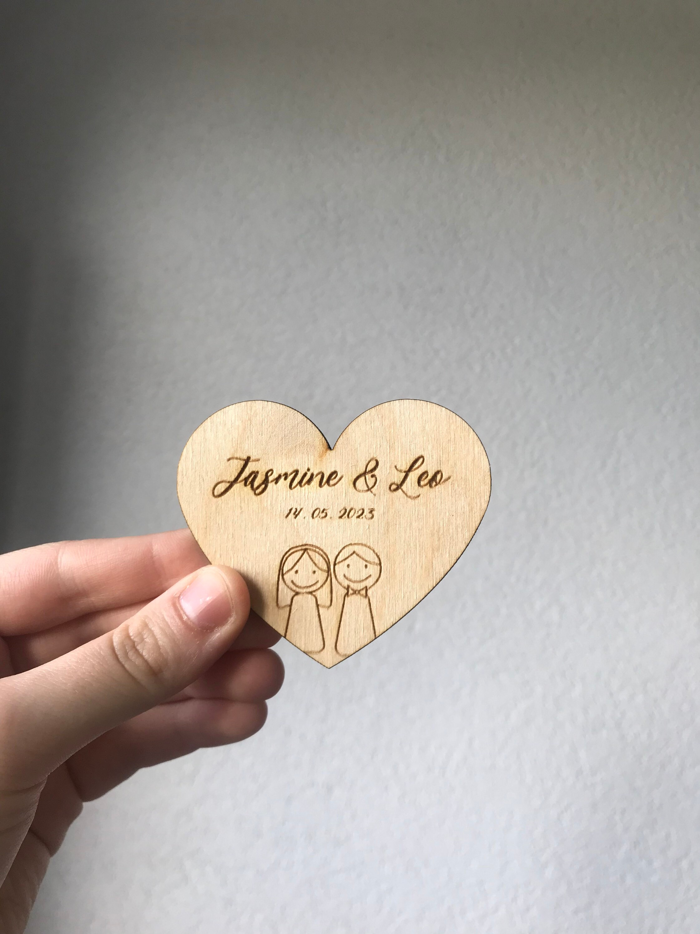 Personalized Wooden Wedding Magnets, Wedding Guest Favors, Custom ...