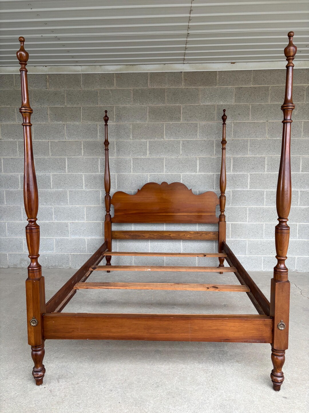 Davis Cabinet Company Chippendale Style Full Size Cherry Poster Bed ...
