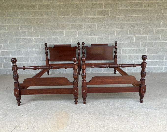 Pennsylvania House Solid Cherry Pair of Cannon Ball Twin Bed Frames ...