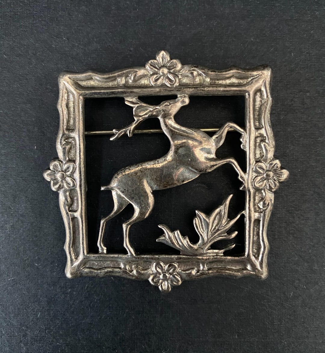 N0218 Vintage LANG Sterling Silver Framed Seer Pin Back Brooch ...