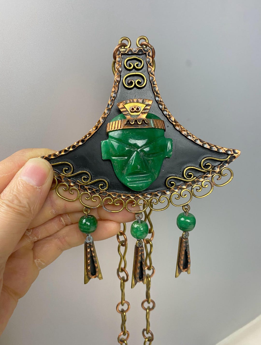 W0589 Vintage Mexican Aztec Carved Natural Top Quality Green Jade ...