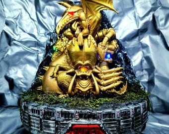 Super Metroid Golden Boss Statue Freestanding Edition - Etsy