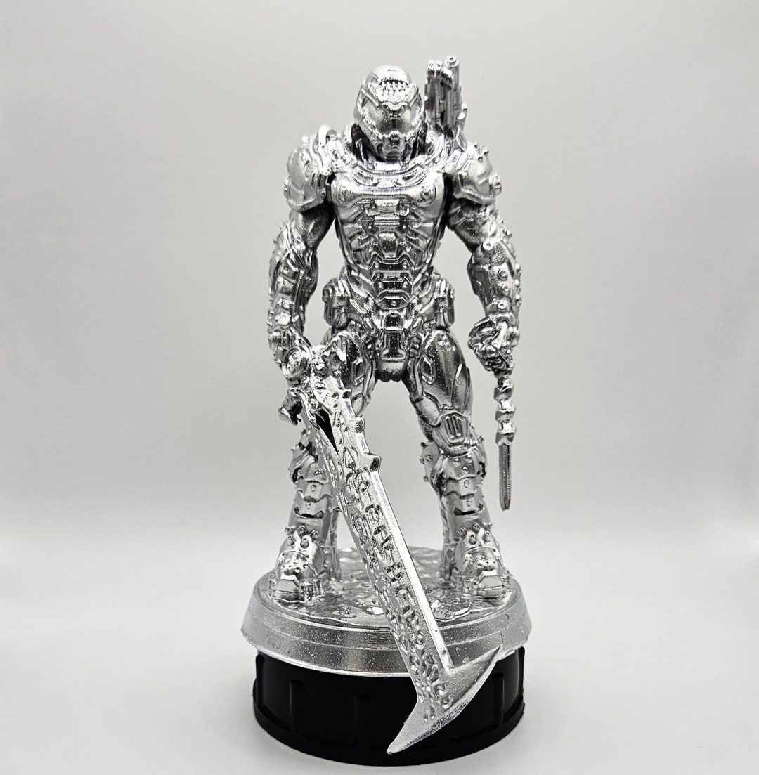 DOOM ETERNAL 6 Doom Slayer Figure in Metal and Transparent Finishes ...