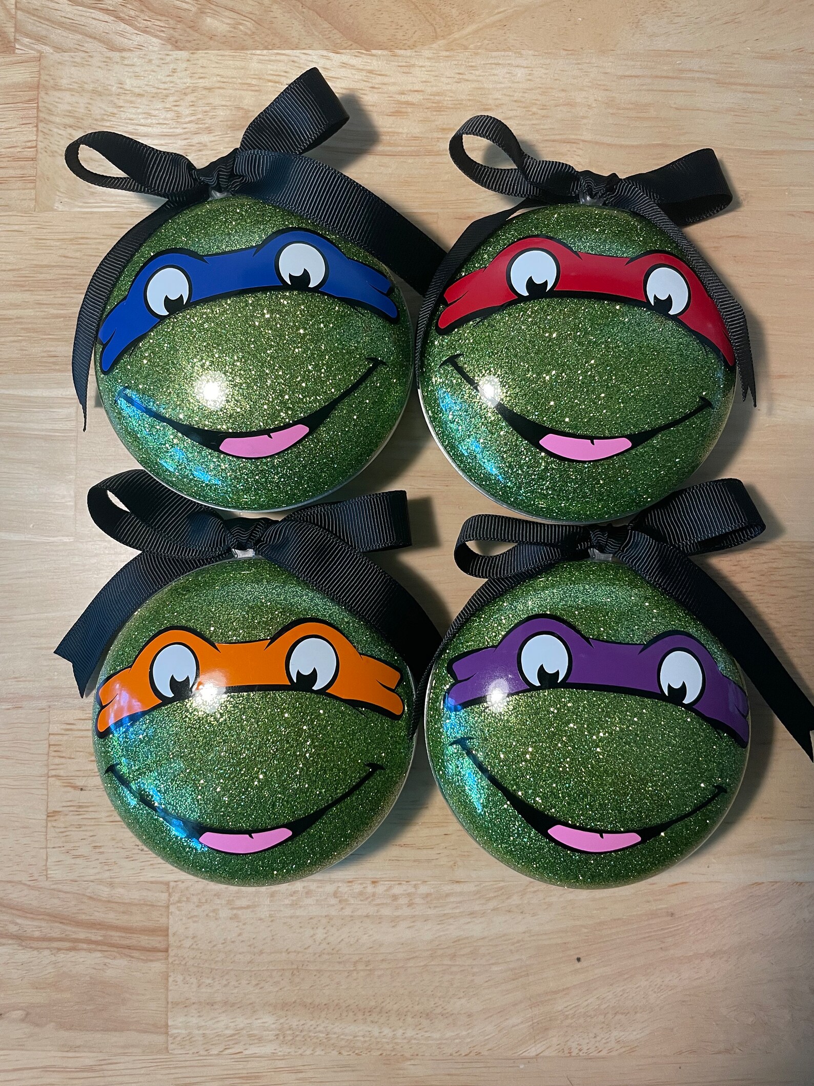 90s Cartoon Turtle Ornament, Glitter Disc - Etsy