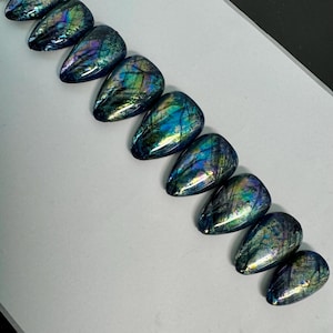 LABRADORITE Press on Nails | HAND-PAINTED | Crystal Nails | Labradorite ...