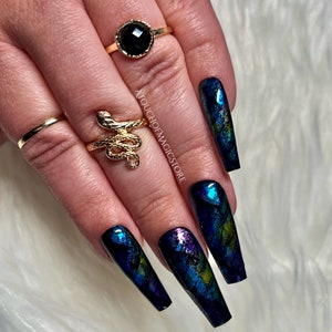 LABRADORITE Press on Nails HAND-PAINTED Crystal Nails Labradorite ...