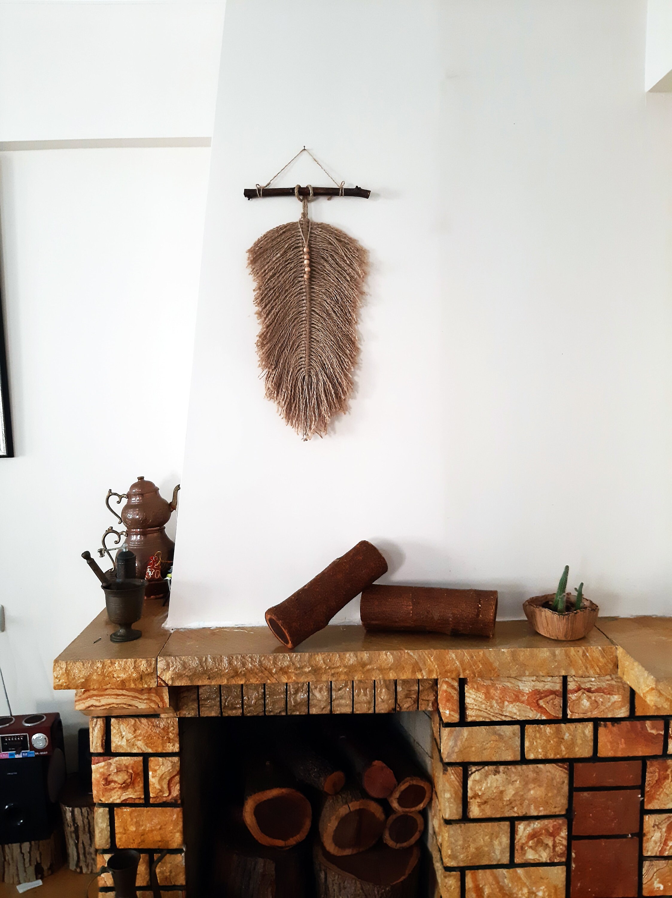 Deepb Jute Leaf Wall Decor - Natural Tree Branch - Jute Wall Decoration ...