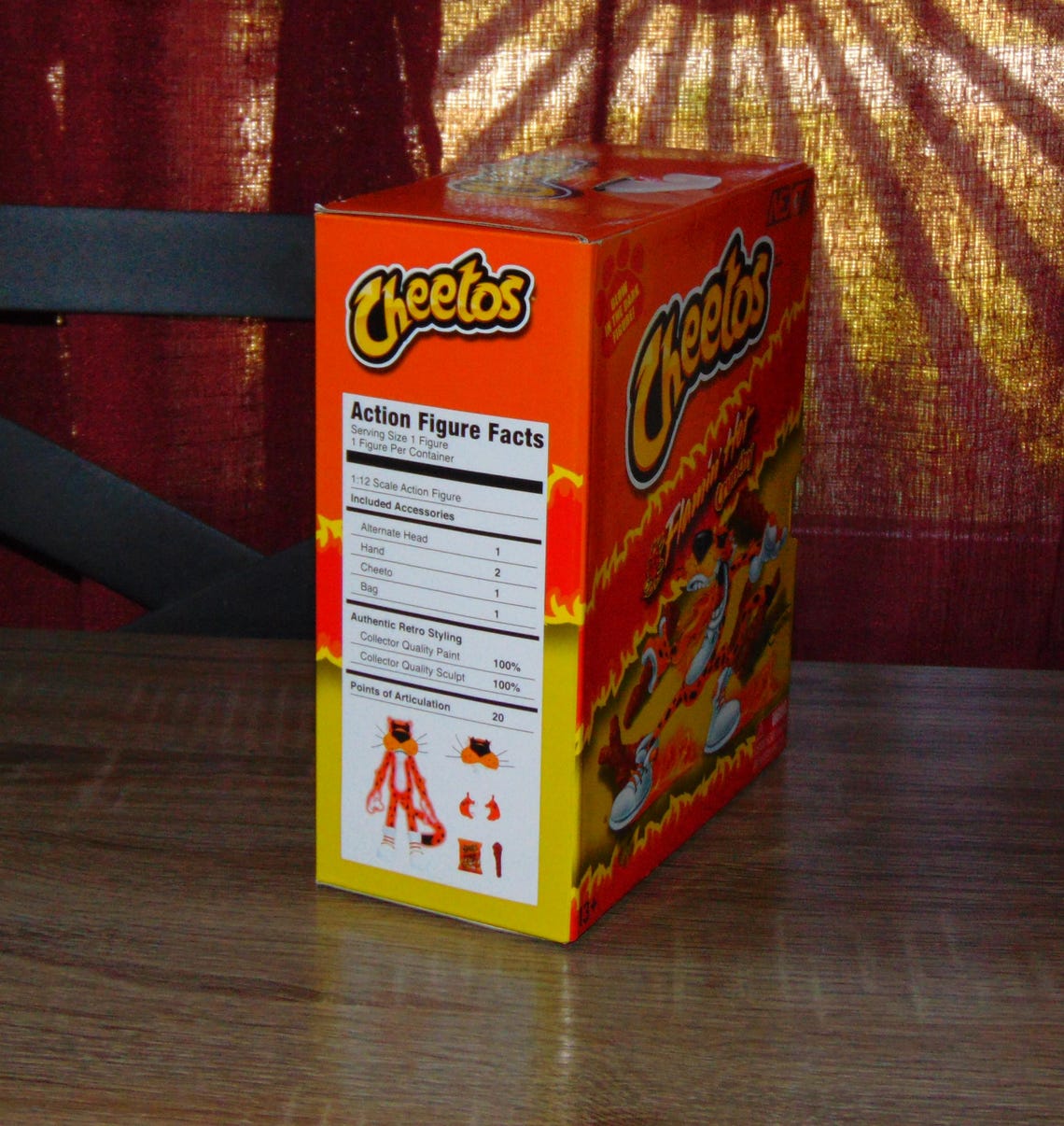 Classic Chip Mascot Chester Cheetah Glow-in-the-dark Action Figure ...