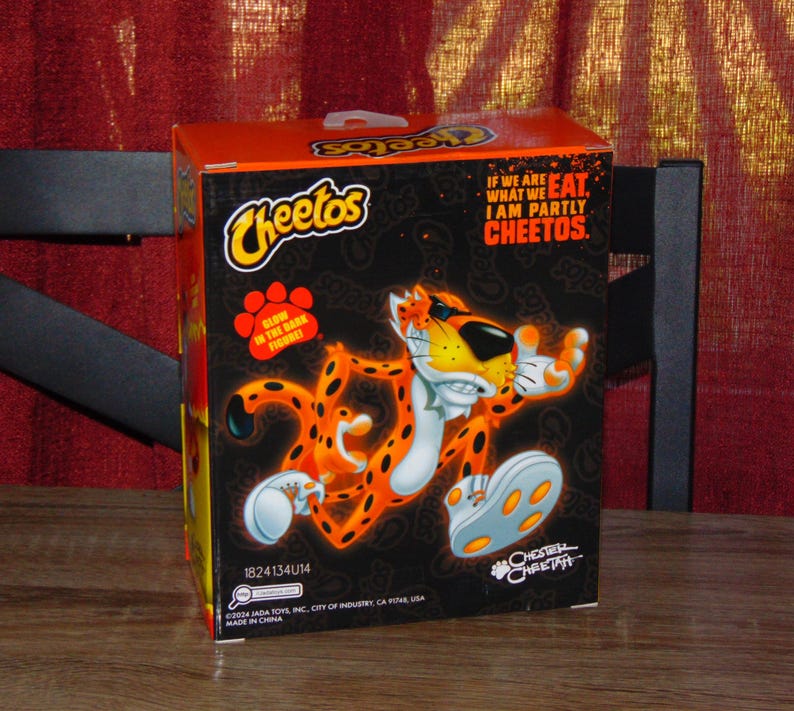 Classic Chip Mascot Chester Cheetah Glow-in-the-dark Action Figure ...