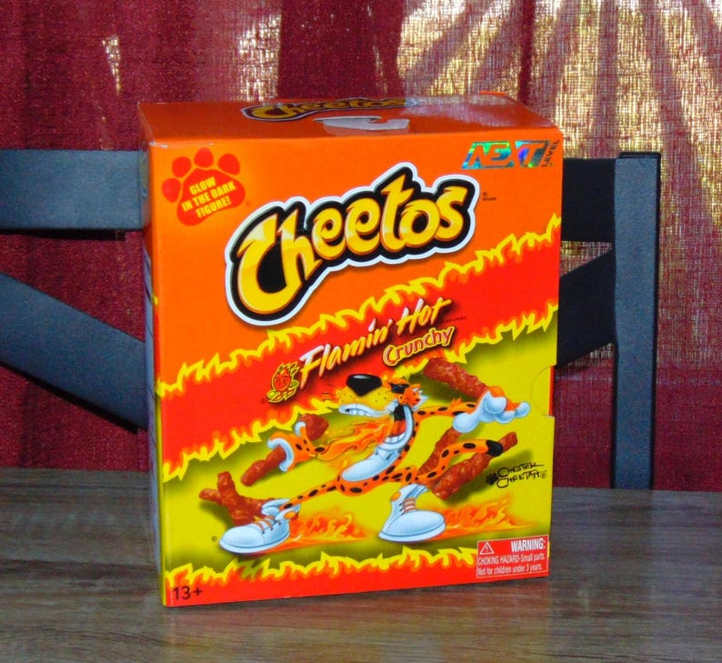 Classic Chip Mascot Chester Cheetah Glow-in-the-dark Action Figure ...