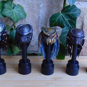 Choose a MASKED Head! NECA Predator Movie Comics 7 Inch Scale Action ...