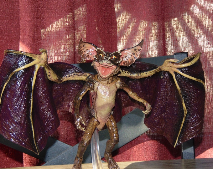 1990 GREMLINS 2 New Batch Movie Winged BAT Gremlin Action Figure ...