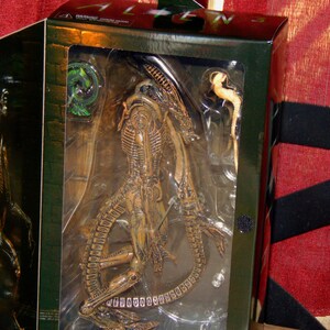 1992 ALIEN 3 Movie, Ultimate DOG Runner Alien Xenomorph 9 Inch Action ...