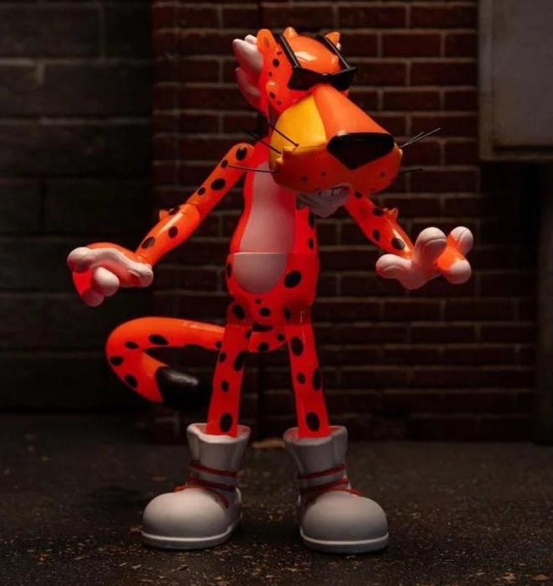 Classic Chip Mascot Chester Cheetah Glow-in-the-dark Action Figure ...