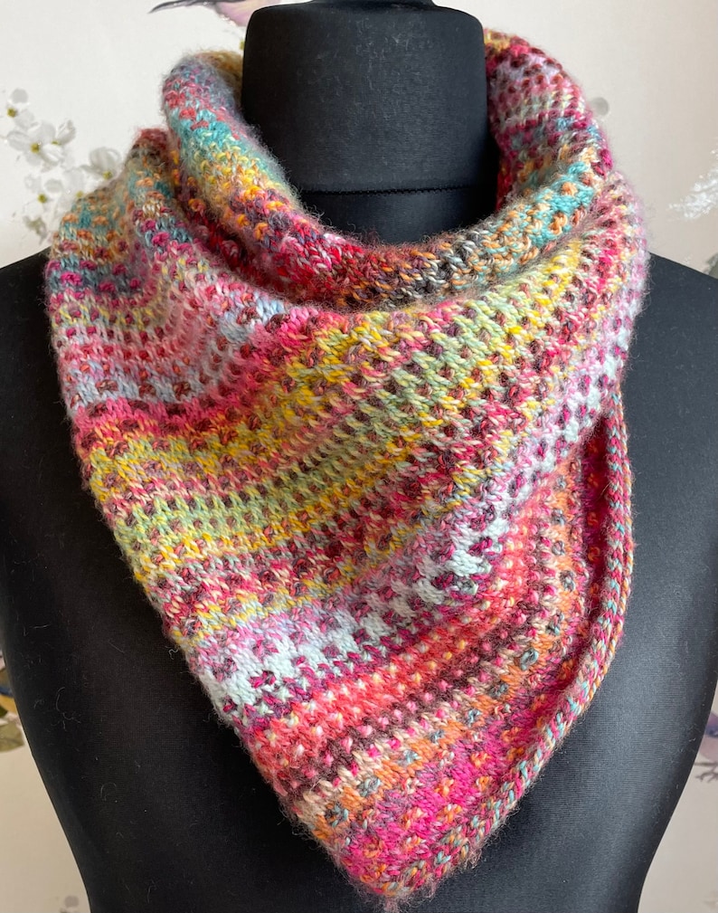 The Shift Cowl Mosaic Knitting Kit - Etsy
