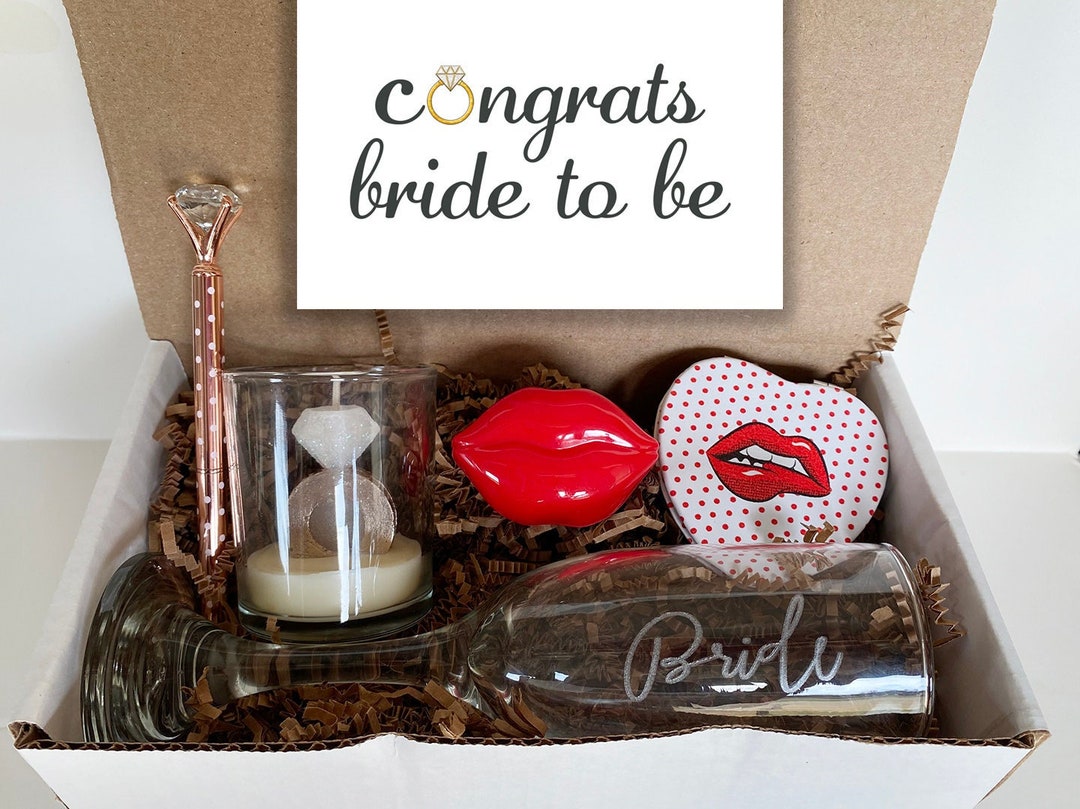 Bride Engagement Gift Box, Futrue Mrs Present, Personalized Custom ...