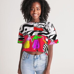Dances With Alien- Women's Lounge Cropped Tee - Etsy