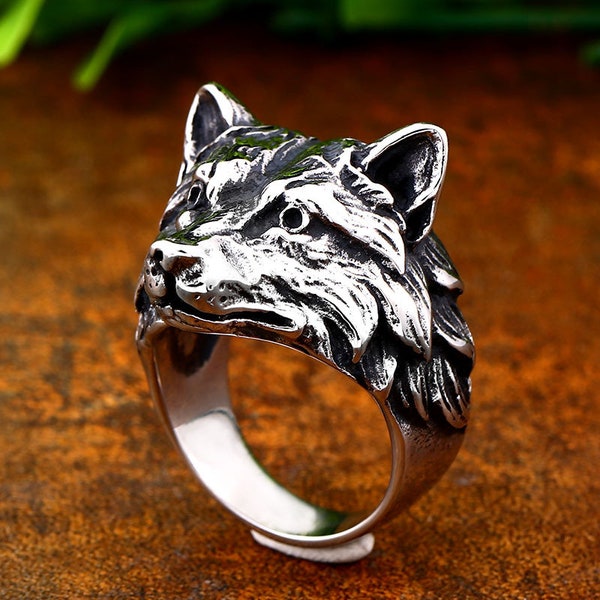 Wolf Ring - Etsy
