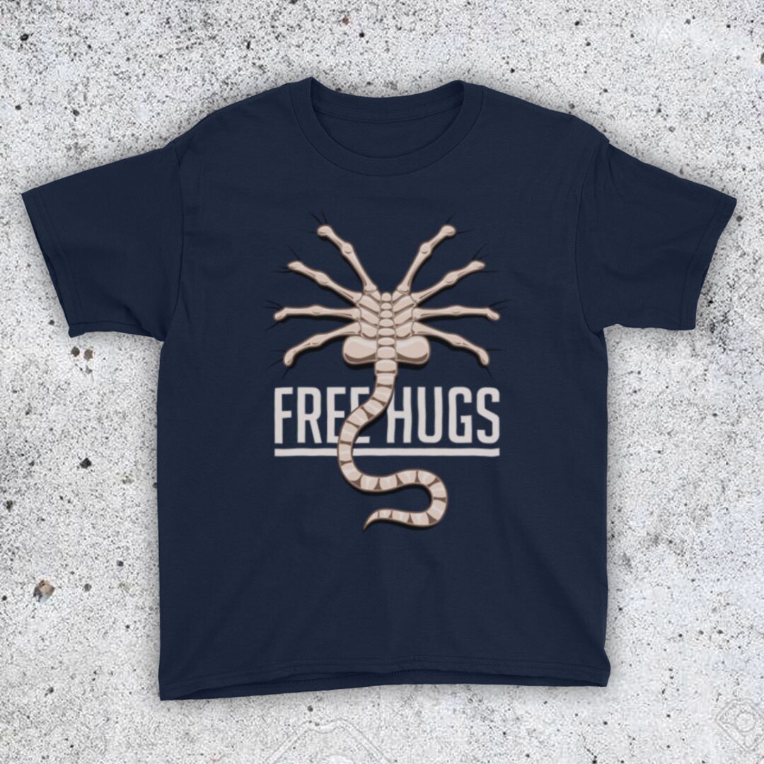 Free Hugs Funny Alien Facehugger Aliens Sci Fi Horror Xenomorph Face ...