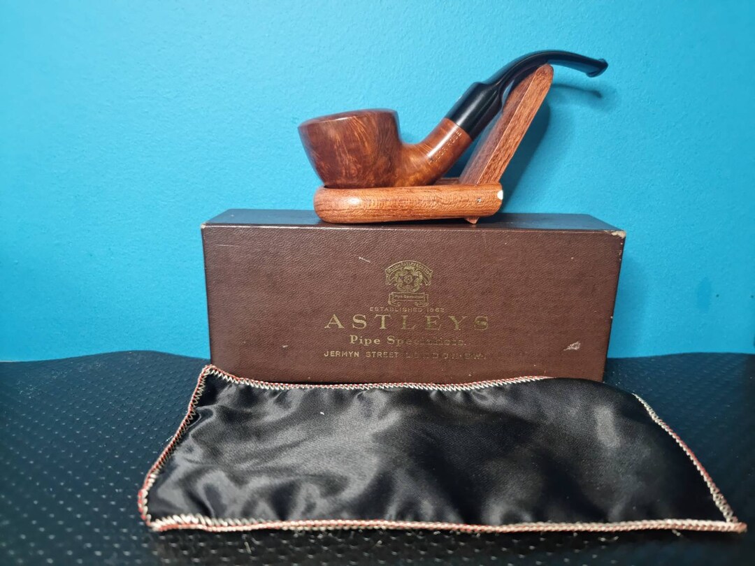 Unsmoked Astley's Tudor Rose Pipe in Its Box With Pouch. - Etsy