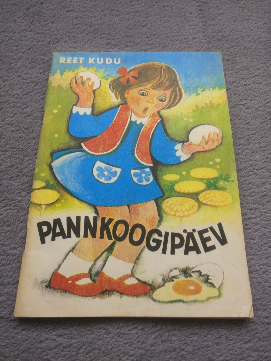 Vintage Estonian Children's Book With Gorgeous Illustrations. Printed ...